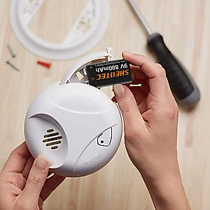 Shentec 9V Rechargeable Lithium Batteries, 800mAh Low Self-Discharge Square 9 Volt LithiumBattery for Alarms, Wireless Microphones, Smoke Detectors, Toys, Flashlights and More(4-Pack)