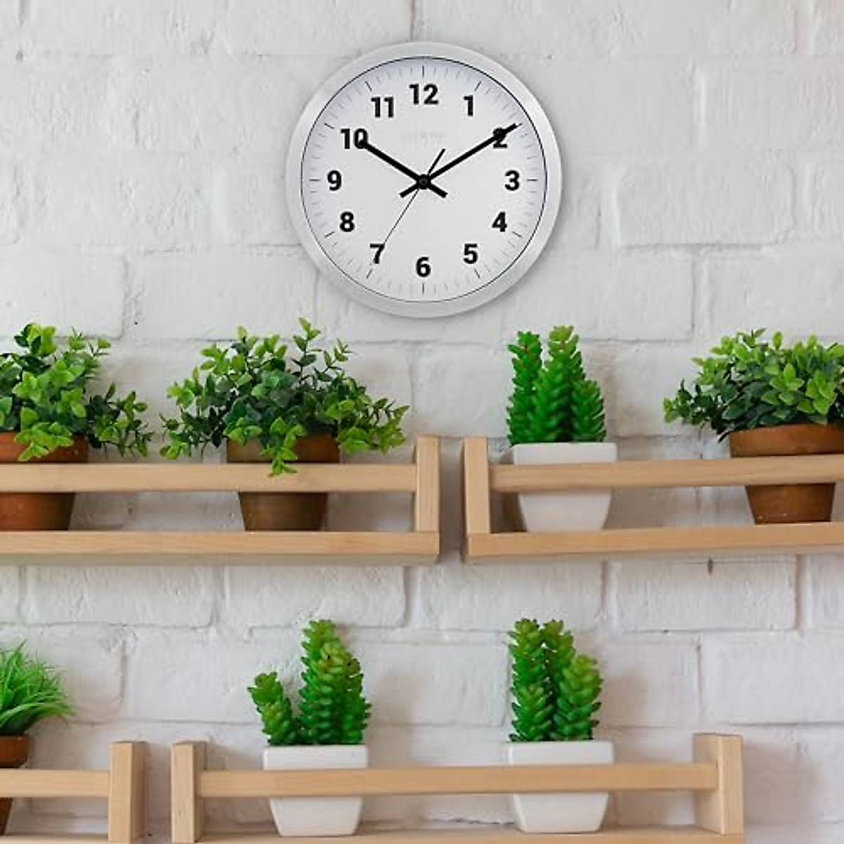 La Crosse Clock 404-2626 10-in. Nash Analog Quartz Wall Clock