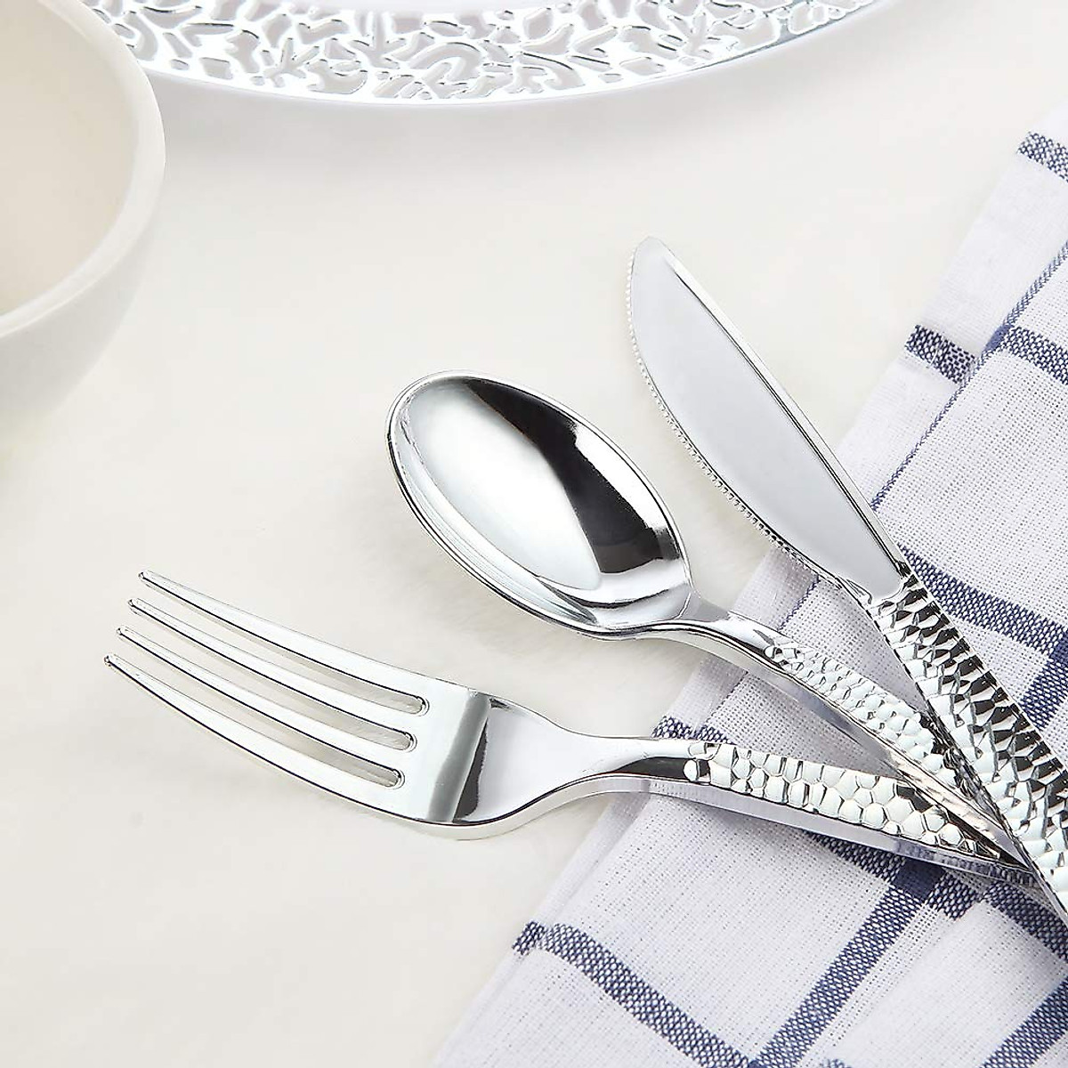 Supernal 360pcs Silver Plastic Cutlery,Elegant Plastic Silverware,Silver Hammed Silverware,Disposable Plastic Flatware,Include 120 Forks,120 Knvies,120 Spoons,Perfect for Birthday,Party,Wedding