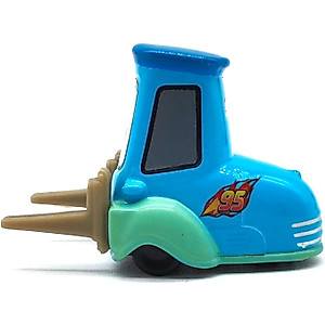 Movie Cars 2 3 Basic Characters Assortment McQueen Mater Chick Hicks Doc Hudson The King Cuz Sheriff Toy Car 1：55 Loose Diecast Vehicles Toys Set Children Car Toy