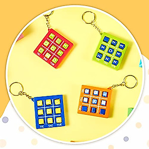 Hicarer Valentines Tic Tac Toe Keychain for Kids Ages 8-12 Party Favors Plastic Keyholders Game for Goodie Bags Mini Backpack Birthday Party(Red, Blue, Orange, Green,32 Pcs)