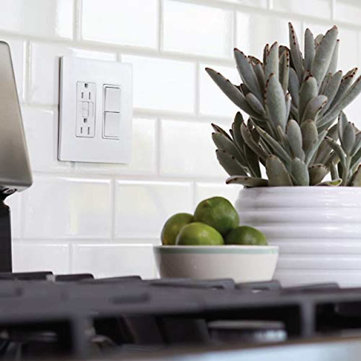 Legrand Radiant 2-Gang Screwless Wall Plate for Decorator Outlets, White Finish