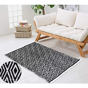 THE BEER VALLEY Cotton Diamond Rug 21x34 Inches - Black, Reversible Machine Washable Accent Rugs for Bedroom, Kitchen, Entryway, Bathroom