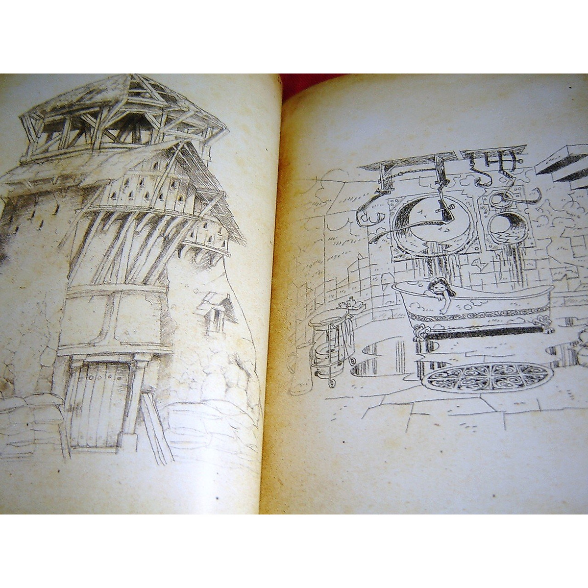 Le Labyrinthe de Pan - 5 discs Edition (includes 3 DVD + 1 HD DVD + 1 CD of the soundtrack + 64-page Book + case)