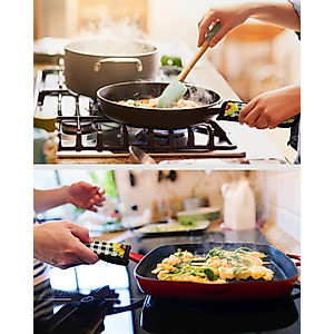 2 Pack Cast Iron Handle Cover, Sunflower Pot Holders Covers Heat Insulation, Spring Floral Summer Botanical Black Plaid Skillet Handle Cover Hot Pan Handle Sleeve for Kitchen Cooking Cookware