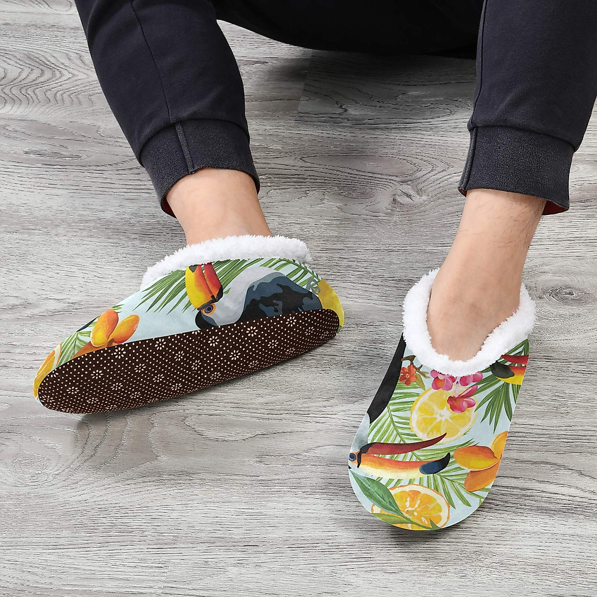 Qmxo Tropical Fruits Lemon Bird Toucan Flowers Slippers for Women and Men, Womens Coral Fleece Indoor Slippers House slippers Socks Fuzzy Feet Slippers Bedroom Slippers Non-Slip