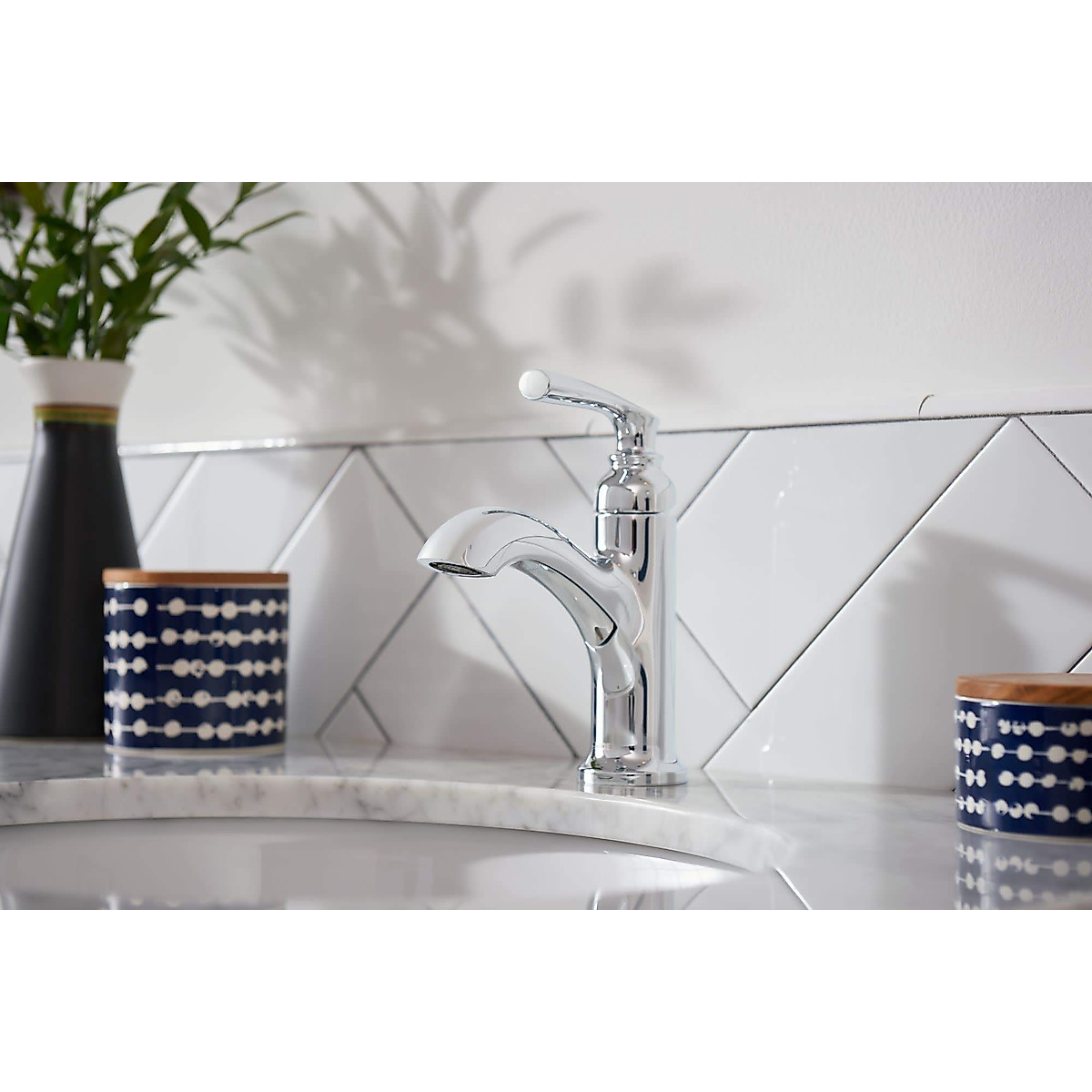 Hilliard 1+3 Hole 1 Lever Handle Mediterranean Bronze Lavatory Faucet