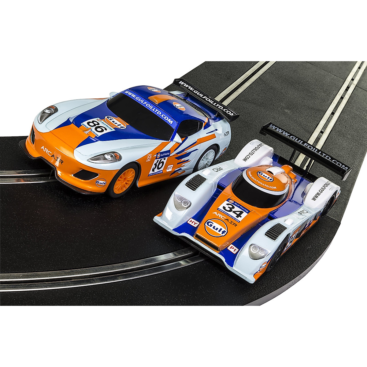 Scalextric C1384 Gulf Racing 1:32 Scale Electric Slot Car Set