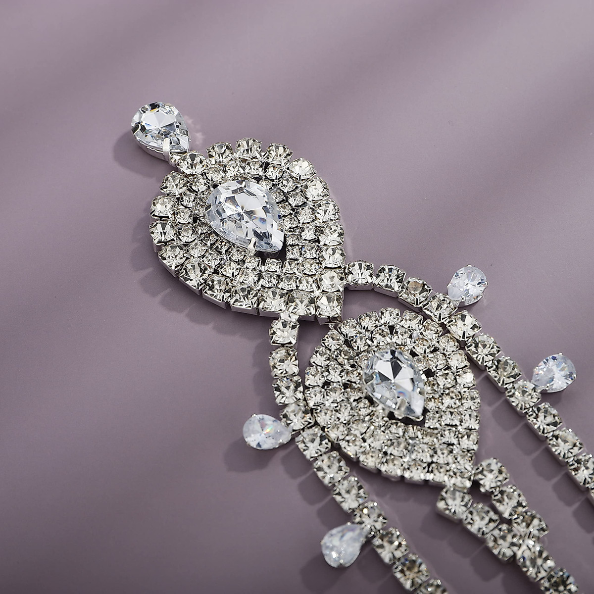 YERTTER Wedding Silver Rhinestone Head Chain With Clip Jewelry Forehead Tassel Fringe Headband Headpiece Crystal Chain Headband Hair Accessories for Women Brides Prom Costume(Silver 2)