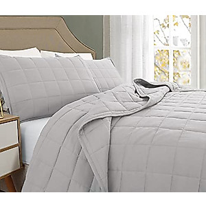 EMME Light Grey Quilt Set Twin Size 2 Pieces (66x90 inches), Pre-Washed Microfiber Bedspread for All Season, Lightweight and Reversible Coverlet (Squares Pattern, Light Grey)