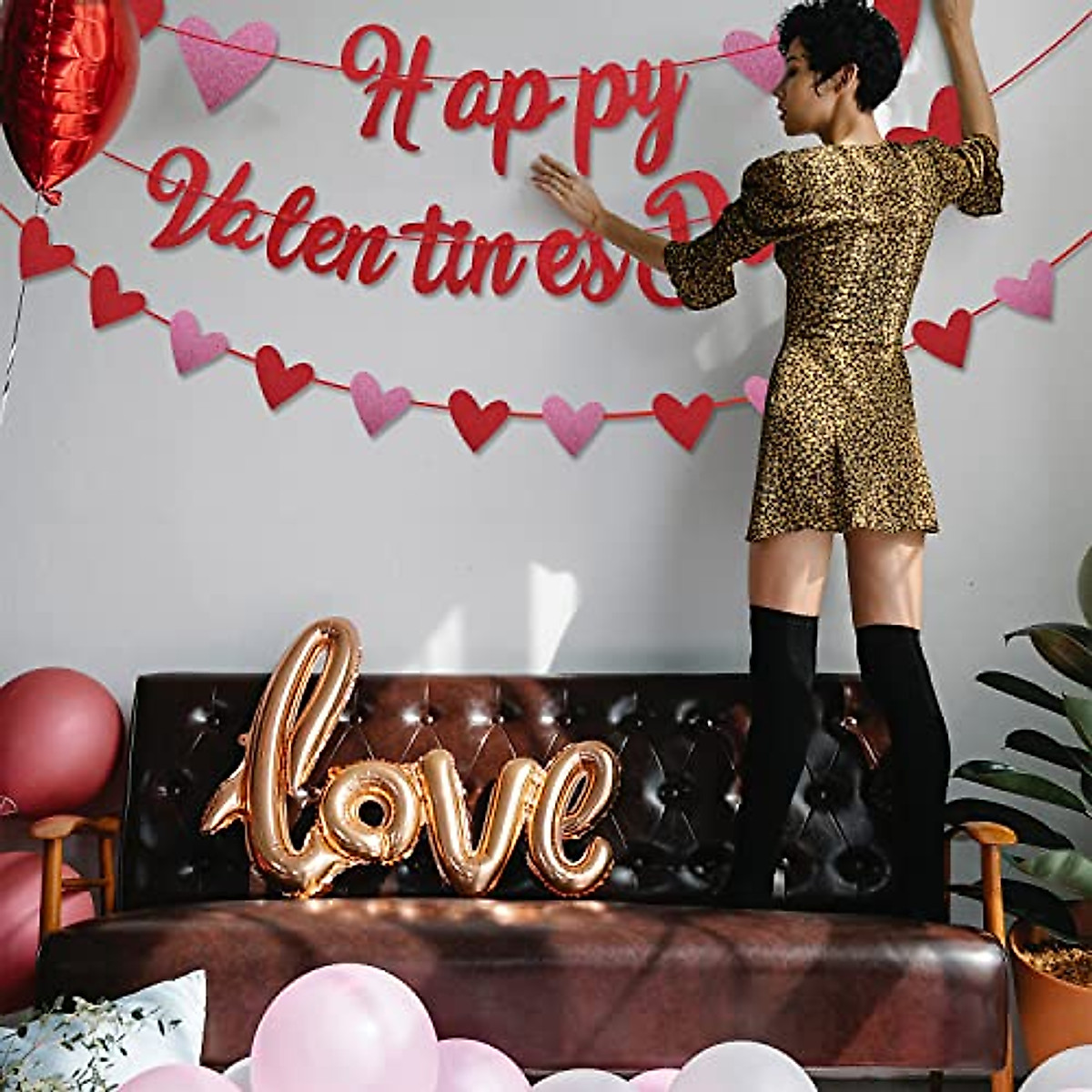 Happy Valentines Day Banner, Red and Pink Glittery Valentines Day Garland Valentines Photo Props Heart Decorations for Wedding Party