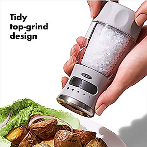 NEW OXO Good Grips Contoured Mess-Free Salt Grinder