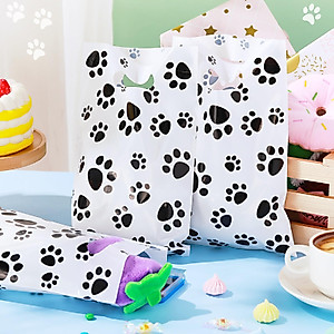 Pasimy 100 Pcs Paw Gift Bags Bulk Pet Plastic Treat Bags Paw Print Favor Bags with Handle Dog Paw Candy Bags Puppy Dogs Goodie Bags Paw Printed Treat Bags for Dog Birthday Party Supplies (White)