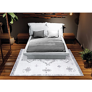 Bloom Rugs Mysia Washable 4x6 Rug - Ivory/Black Modern Geometric Area Rug for Living Room, Bedroom, Dining Room, and Kitchen - Exact Size: 4' x 6'