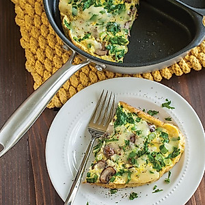 Nordic Ware Italian Frittata and Omelette Pan, 8.4 Inches, Non-Stick