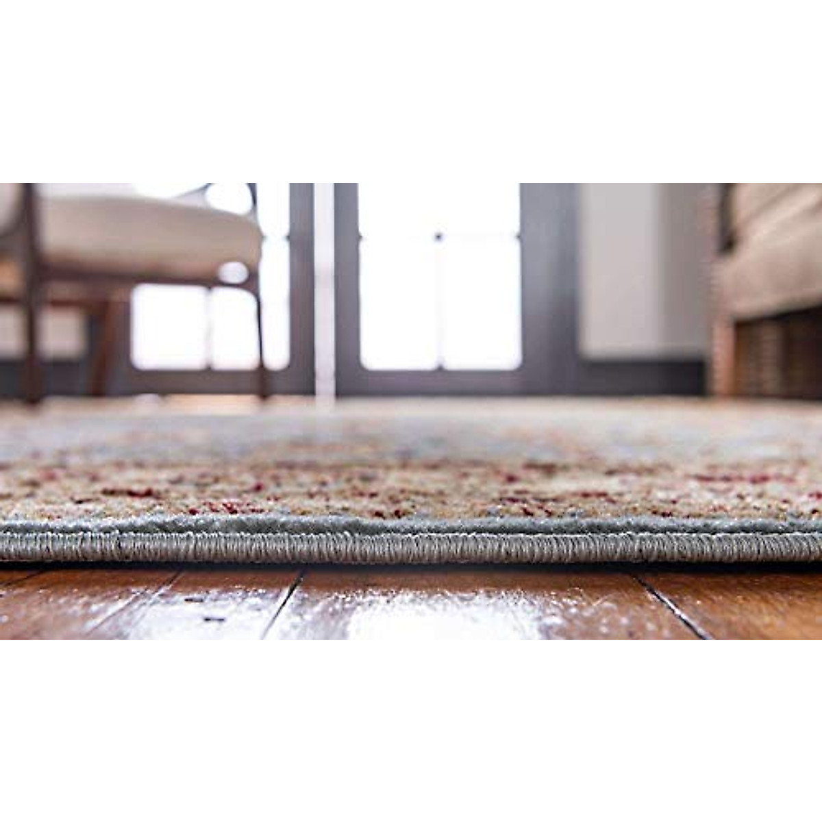 Unique Loom Voyage Collection Traditional Oriental Classic Intricate Design Area Rug (4' 0 x 6' 0 Rectangular, Light Blue/Gold)