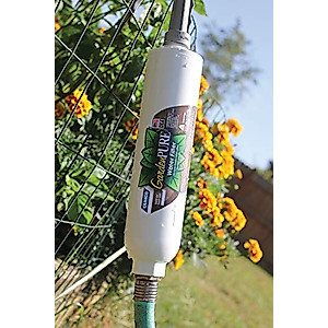 Camco GardenPURE Carbon Water Hose Filter | Filters Water from Your Garden Hose to Improve Plants Health and Provide Fresh Water for Pets and Animals | Great for Gardening and Farming (40691), White