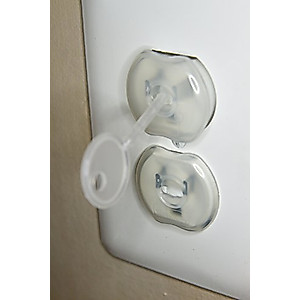 Dreambaby Keyed Outlet Plugs Cover Protector