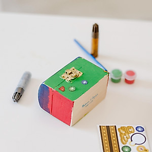 Melissa & Doug Decorate-Your-Own Wooden Pirate Chest Craft Kit