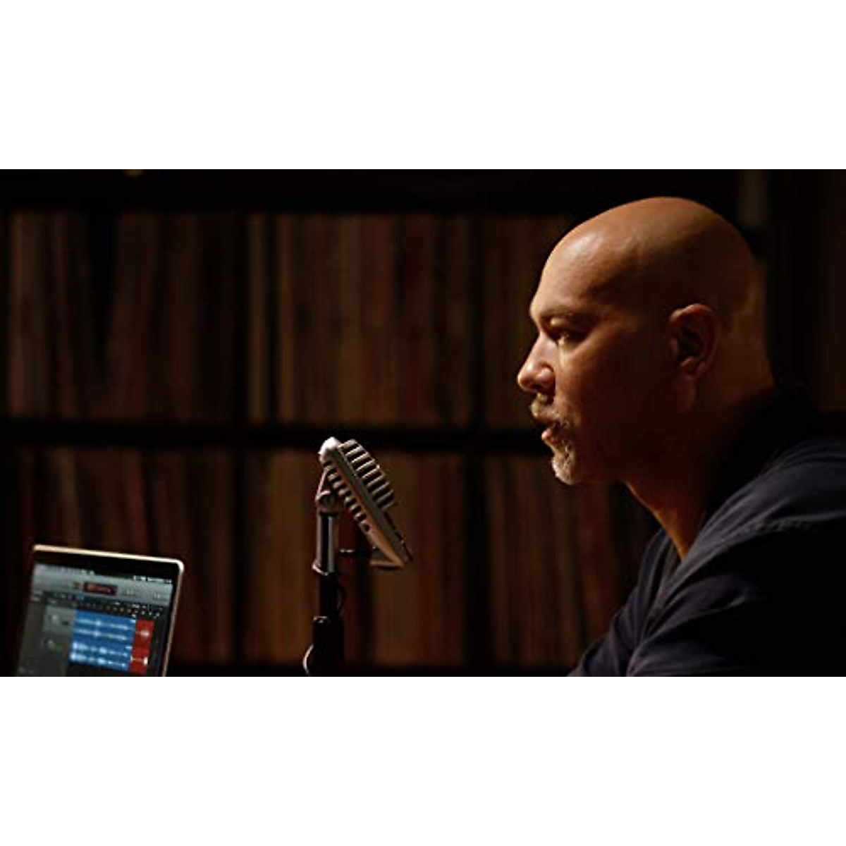Shure MV51 Digital Large-Diaphragm Condenser Microphone with USB, Lightning and USB-C Cables - 5 DSP Preset Modes (Speech, Singing, Flat, Acoustic Instrument, Loud)