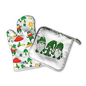 St Paddys Day | Saint Patricks Day | Spring Decorative Kitchen Hot Plate Pot Holder Oven Mitt Set | Leprechaun Shamrock Clover Green Gold Gnome | Cute Home Decor (Paddy's Day Gnomes)