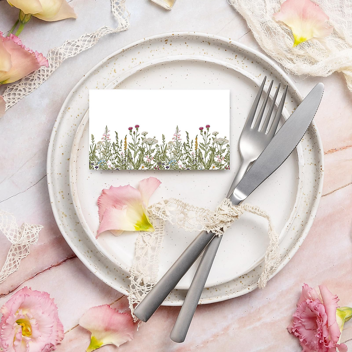 JarThenaAMCS 100Pcs Vintage Wildflower Place Cards 2 x 3.5 Inch Green Wild Floral Tented Cards Blank Table Name Sign for Party Reception Table Setting