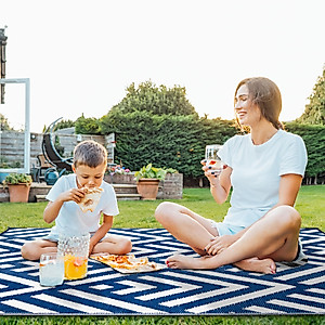 Outvita Outdoor Rug, 9'x12' Plastics Straw Rug Waterproof and Portable Camping Mat Decoration Carpet for Patio Large Area Rug for Picnic BBQ Beach Lawn Balcony Yard Sofa Furniture