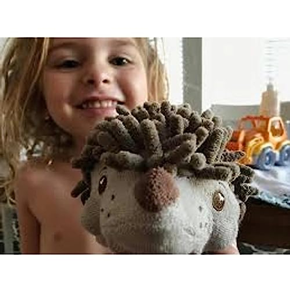 SoapSox Kids Exfoliating Bath Scrub (Hendrix The Hedgehog) - Soft Animal Toy Wash Cloth Sponge with Soap Pocket Insert - Fun Loofah Characters for Babies, Kids and Children