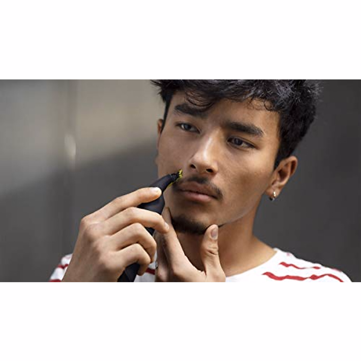 Philips Norelco OneBlade Pro Hybrid Electric Trimmer and Shaver, Black, 2 Piece, QP6530/70