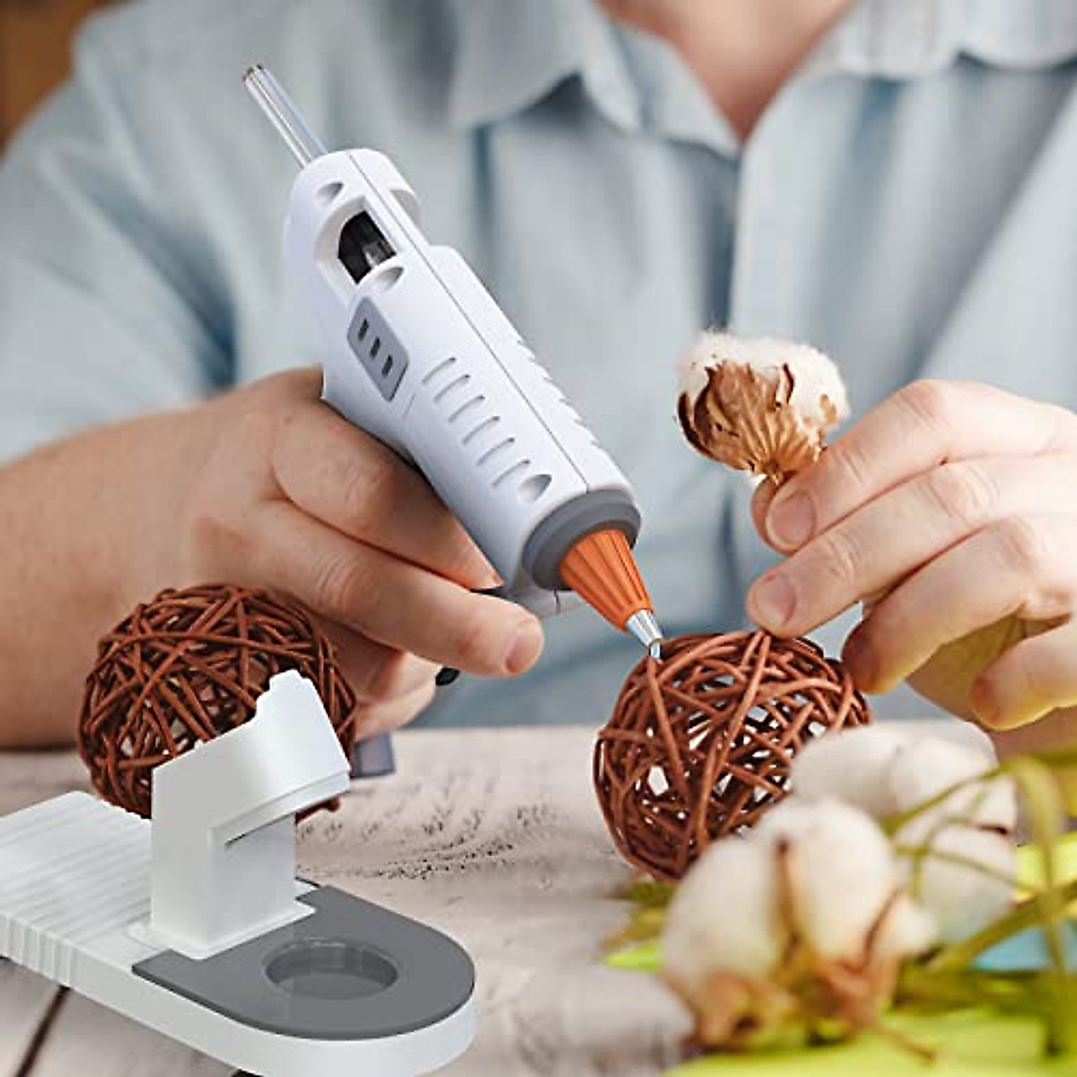 Hot Glue Gun, MONVICT 40W Mini Glue Gun Kit with Fine Tip & 30 Glue Sticks, Hot Glue Guns with Suction Cups Stand & Anti Stick Silicone Mat, On/Off Switch Design for DIY, Crafts, Home School Project