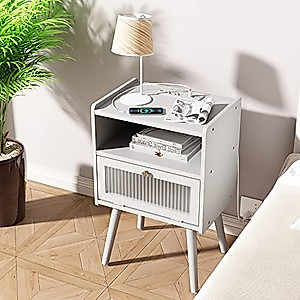 SOOWERY Mid Century Modern Nightstand with Charging Station, Bedside Tables with Glass Decorative Door, End Table Side Table with 2 Tiers Storage Space, for Bedroom, Living Room, White