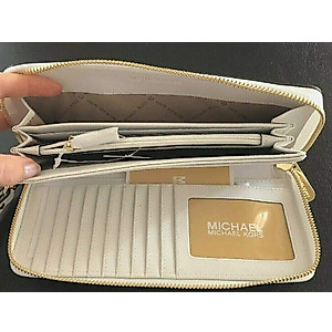 Michael Kors Jet Set Travel Large Travel Leather Continental Wallet (Light Cream)
