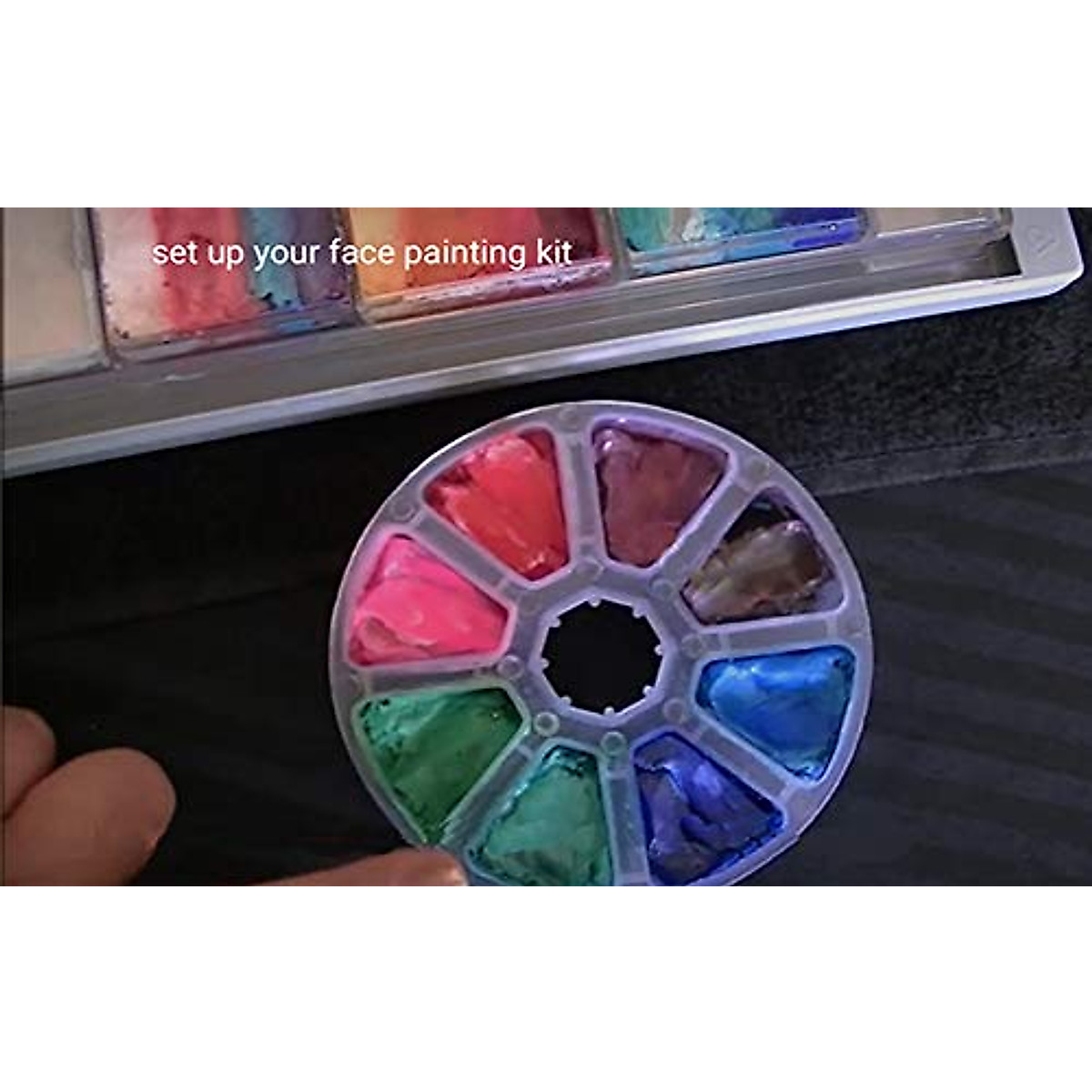 AKOAK 1 Pack Round 8-Compartment Storage Box, Easy to Carry, for Storing Earrings, Rings, Beads, Rhinestones, Pills and More (White)