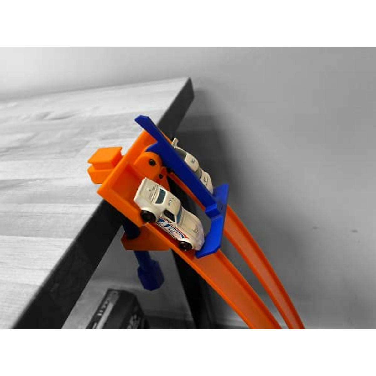 2 Lane Clamp w Start Gate (Compatible with Hot Wheels Cars and Track) (Blue/Orange)