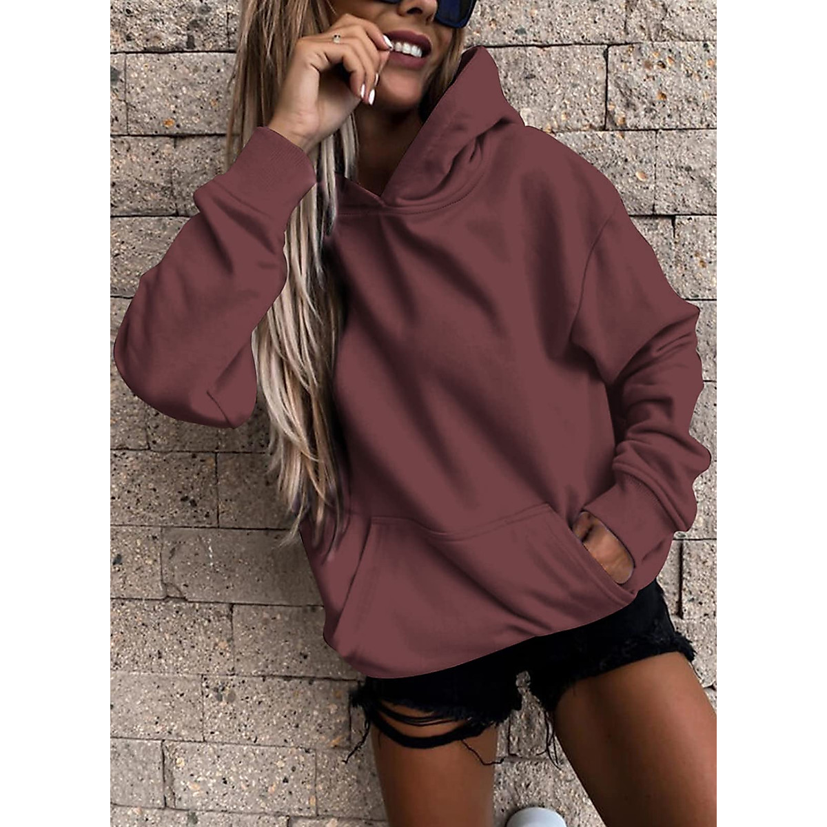 SHEWIN Womens Sweatshirts Casual Long Sleeve Fleece Hooded Pullover Sweatshirt Lightweight Cute Fall Tops Outfits Loose Hoodies for Women,US 12-14(L),Dark Red