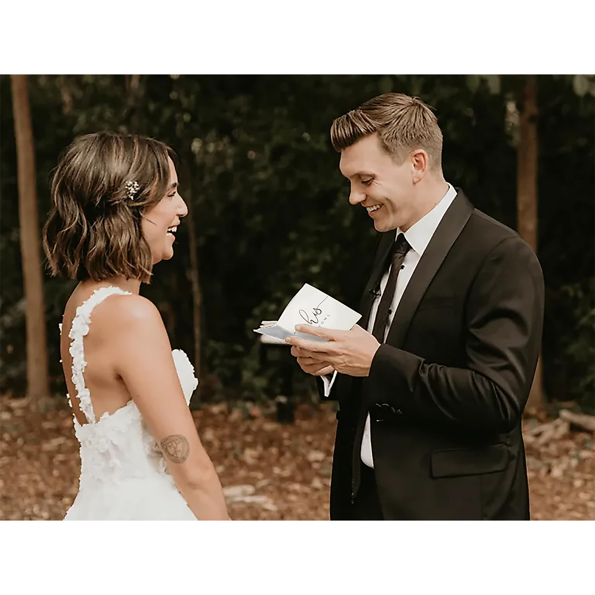 UNITED ESELL Ivory Wedding Vow Books His and Hers – Black Foil Bride and Wedding Notebook with 28 Pages - 5,9" x 3.9" – Vow Renewal - Bridal Shower Gifts - Time Capsule Love Letter (Black)