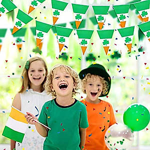 5 Pieces St Patrick's Day Shamrock Pennant Banners Irish National Day Triangle Flags Luck Green Clover Flag Banners Party Accessories for St Patrick's Day Theme Decor Outdoor Indoor, 7.4 x 10.8 Inch