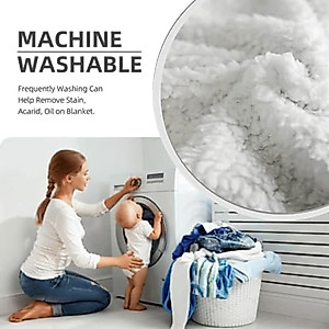 Anime Blanket,Comfortable Throw Blanket,Ultra Soft Flannel Blankets,Warm Lightweight Blankets for Bedding Sofa Travel 50"X40"