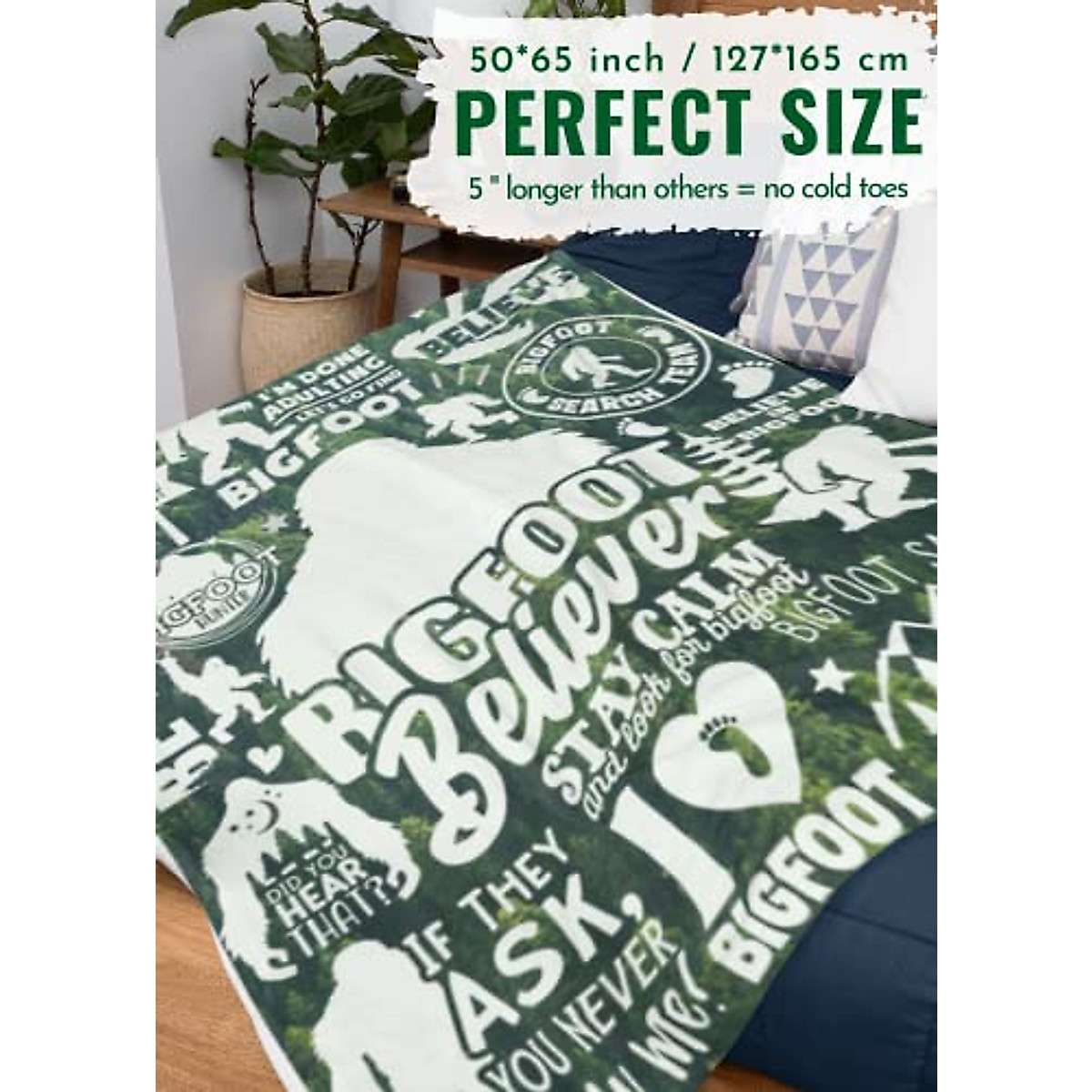InnoBeta Bigfoot Gifts for Men Women, Sasquatch Gifts, Flannel Blanket for Sasquatch Lovers, Funny Idea for Bigfoot Lover, 50" x 65", Green Forest