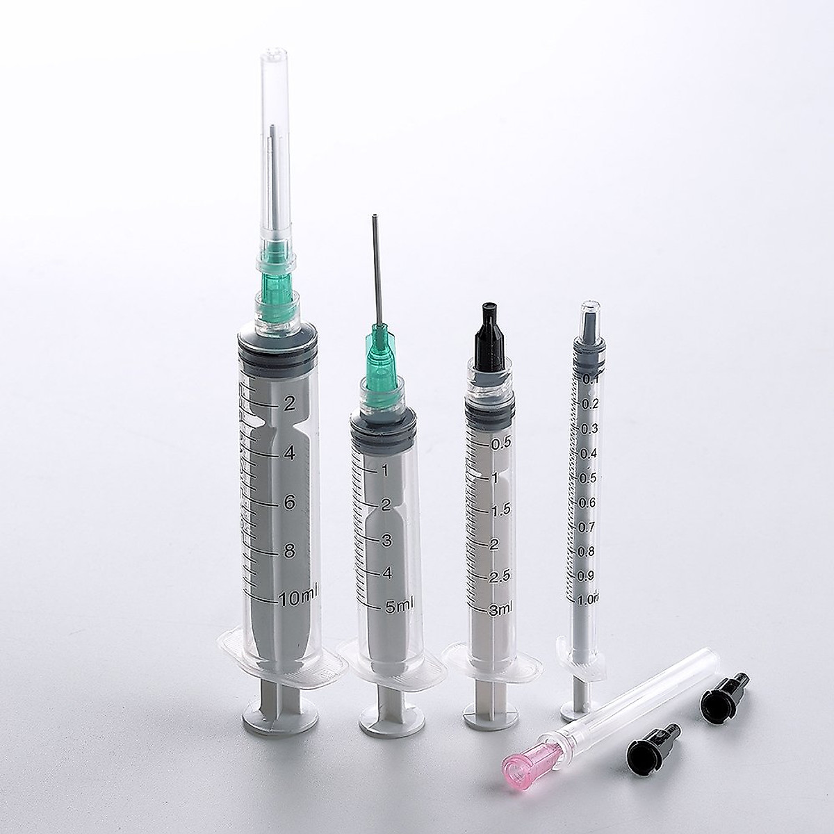 Syringe 13 Pack with needle- 30ml,10ml,5ml,3ml,1ml Syringes with Blunt Tip Needles and Storage Caps Great for Refilling and Measuring E-Liquids, E-cigs, E-juice, Wood Glue, Glues, Adhesives, Light Oil