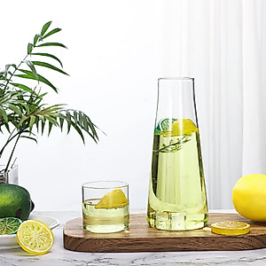 Clear Bedside Water Carafe Set 17.5 oz Night Water Carafe with Glass Bedside Carafe with Cup Nightstand Water Carafe Water Pitcher Carafe Mouthwash Decanter with Tumbler for Bedroom Table (1 Pack)