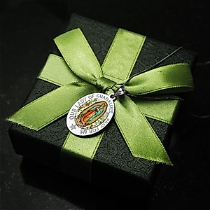 PicturesOnGold.com Our Lady of Guadalupe Color Laser Religious Medal OVAL EXCLUSIVE-14k Yellow Gold - 2/3 x 3/4 Inch with Engraving