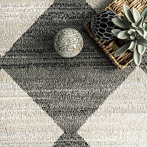 nuLOOM Gianna Contemporary Geometric Checker Tile Area Rug, 4x6, Grey