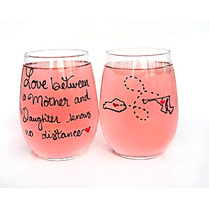Mother's Day Gifts for Mom From Daughter, Love Between Mother and Daughter Knows no Distance, Mother Daughter Wine Glass, All States and Countries Available