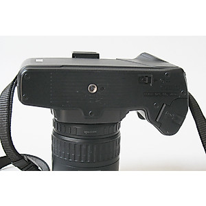 Pentax SF10 kit - Includes: 35mm film camera and Takumar 28-80 lens