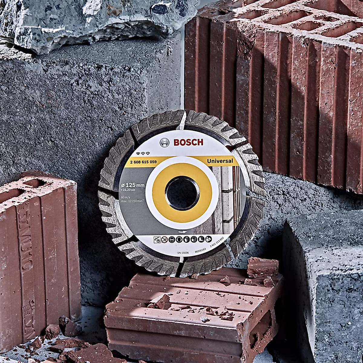 Bosch Professional 1x Standard for Universal Diamond Cutting Disc (for Concrete, Reinforced concrete, Ø 115x22.23 mm, Accessory Small Angle Grinder)