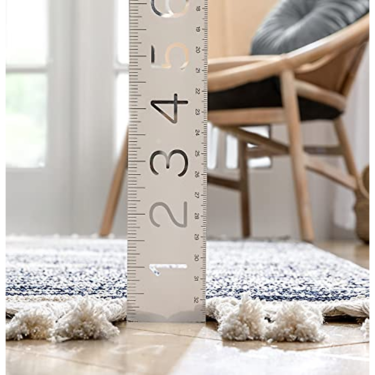 Well Woven Zella Ivory Tribal Diamond Medallion Area Rug (7'10" x 10'6")