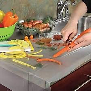 eDayDeal Disposable Counter Liners- Pack of 25 Plastic Kitchen Counter Covers for Easy Cleanup After Food Prep- Foldable, Versatile Kitchen Countertop Protectors- Top Time Savers