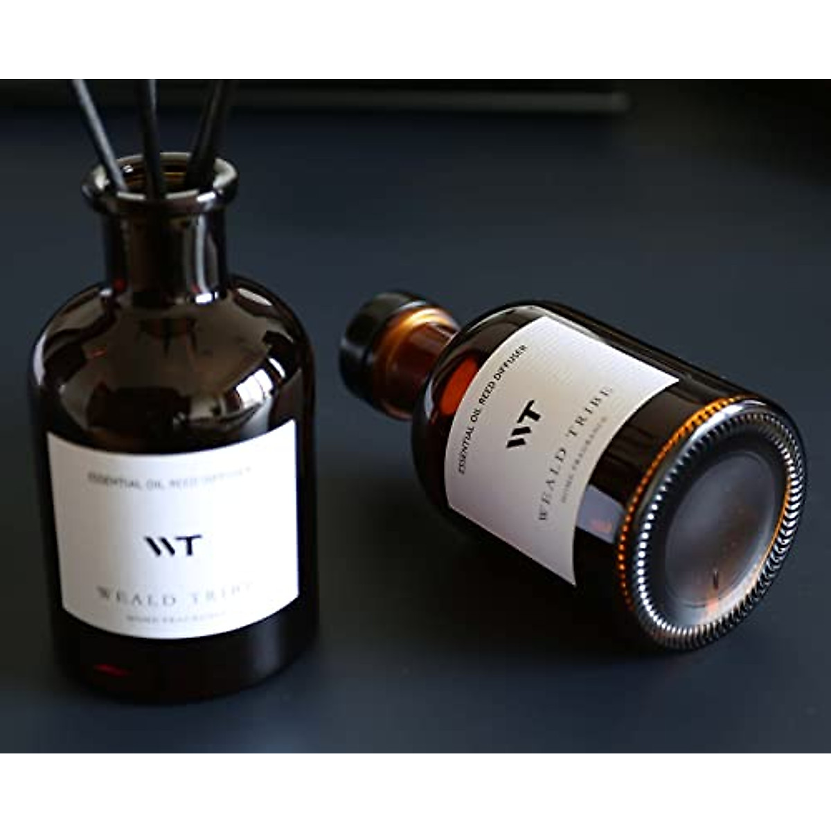 Flower Reed Diffuser Set Eucalyptus & Lavender Scent for Bathroom Accessories Shelf Decor & Air Fresheners, Sticks Defusers with 4.0 fl oz Essential Oils & Leaves, House Bedroom Office Decor & Gifts