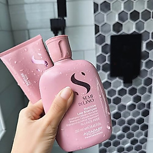 ALFAPARF MILANO Semi Di Lino Moisture Nutritive Low Shampoo - Sulfate Free Shampoo for Color Treated Hair - Moisturizing Hair Shampoo for Dry Hair - Paraben & Paraffin-Free (250 ml / 8.45 Fl. Oz)